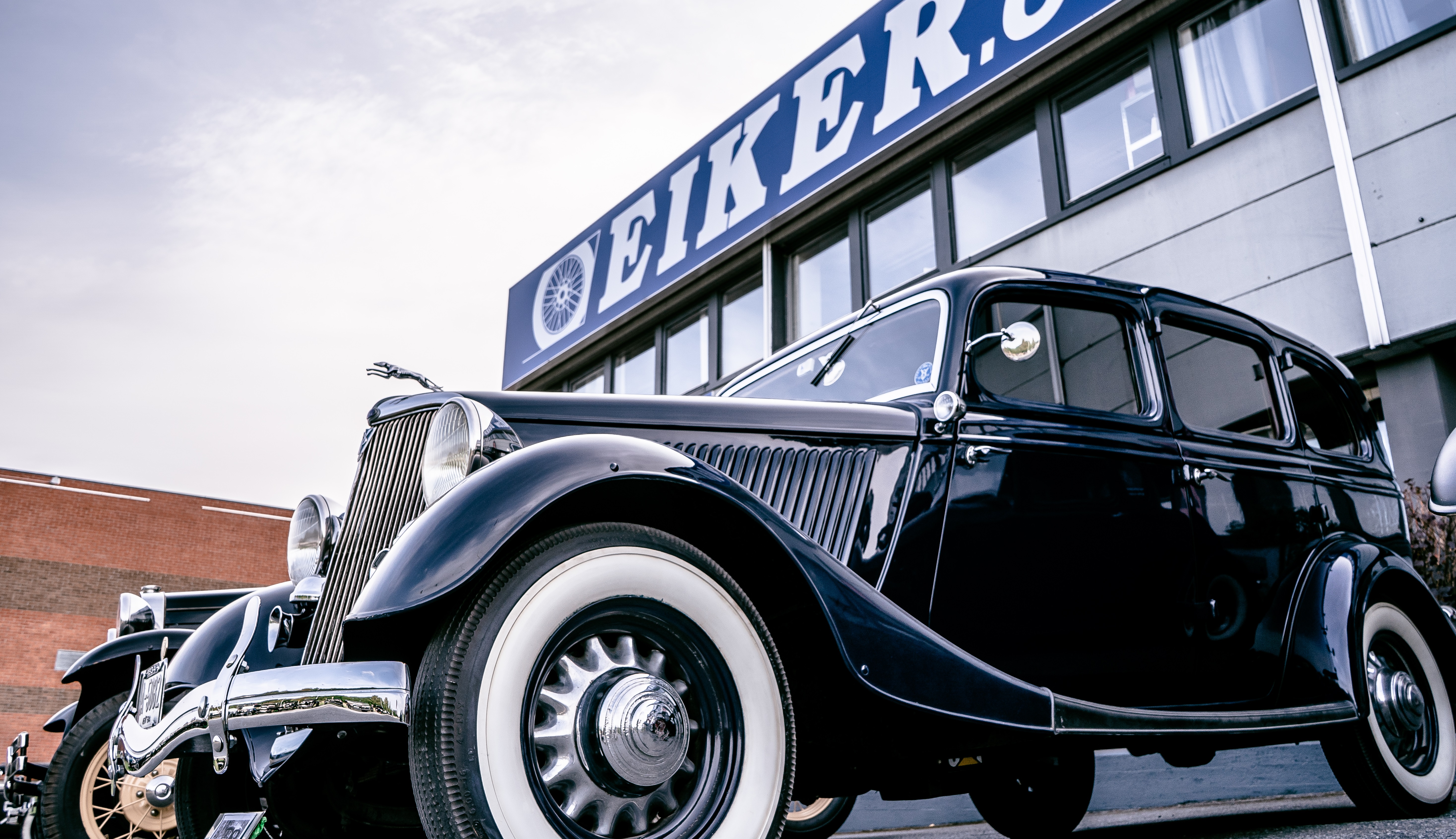 Eiker Motorshop • Stort utvalg av Felg og Dekk til Ekstremt Lave Priser