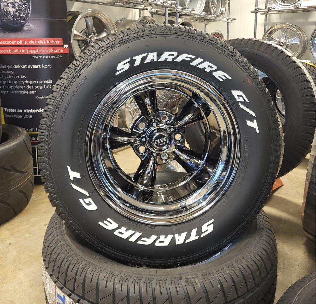 15" Hjulpakke: American Racing + Starfire hvitskrift • Eiker Motorshop