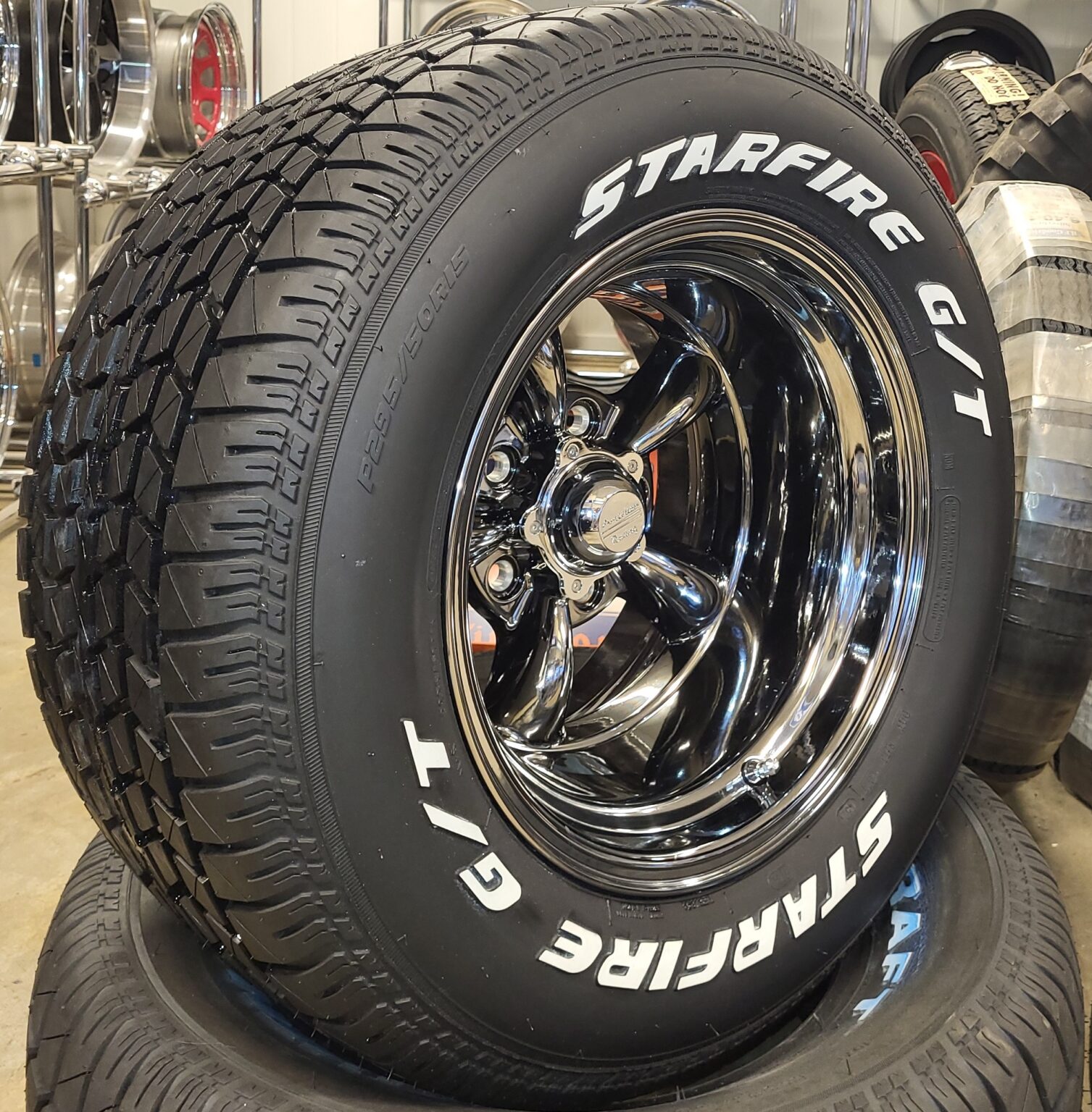 15" Hjulpakke: American Racing + Starfire hvitskrift • Eiker Motorshop